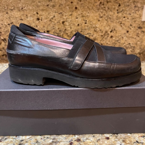 Taryn Rose | Shoes | Taryn Rose Black Loafer | Poshmark